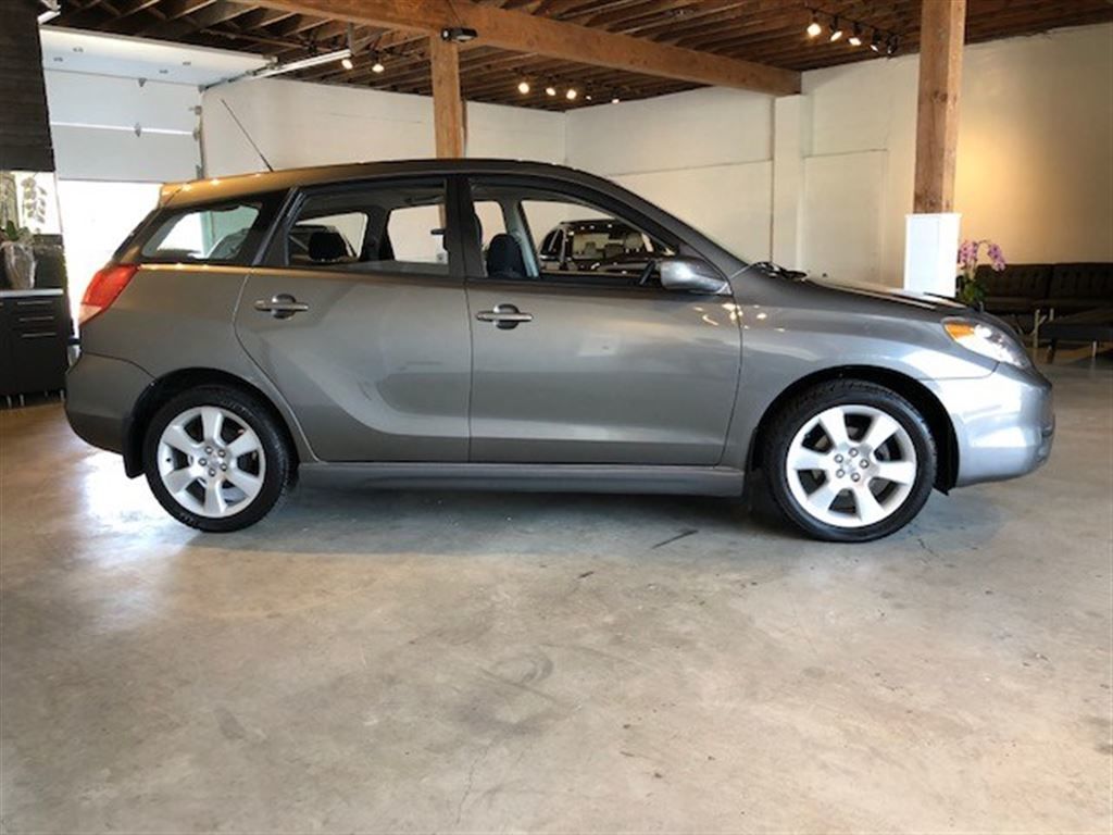 SOLD - 2004 Toyota Matrix - Boundary Road Motors