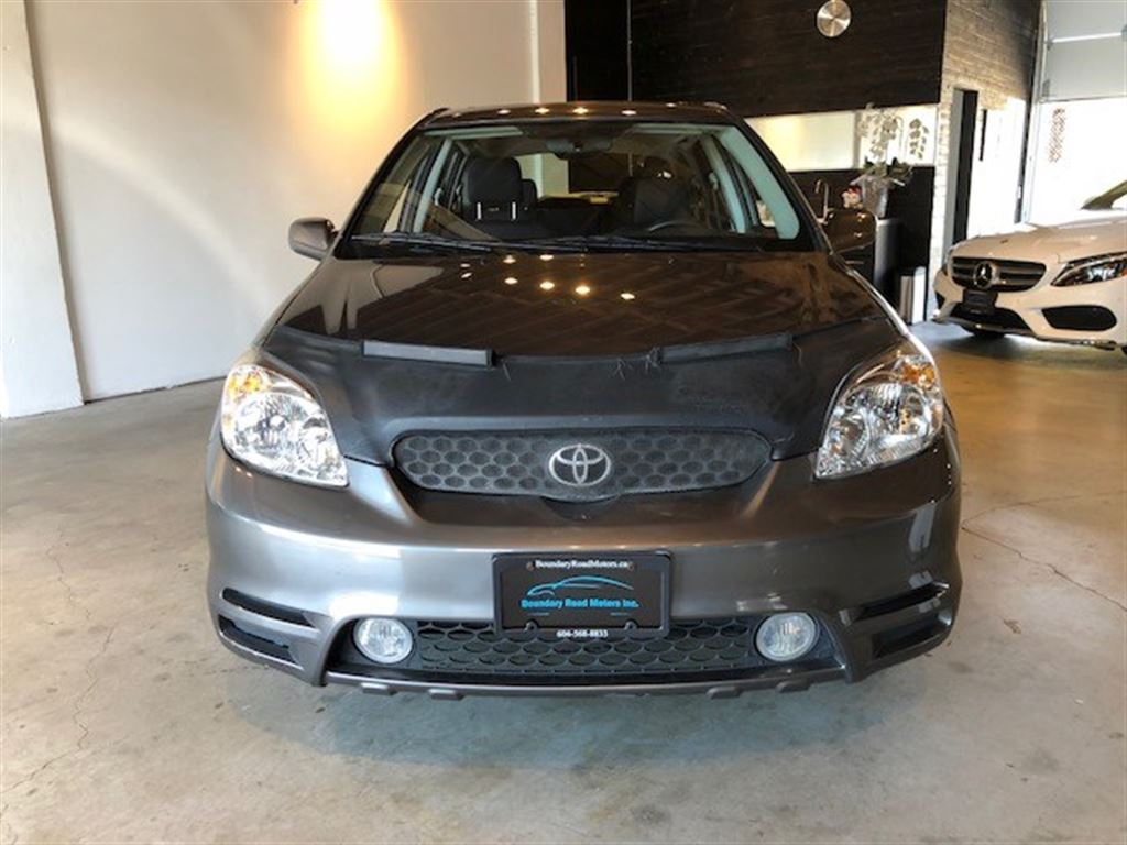 SOLD - 2004 Toyota Matrix - Boundary Road Motors