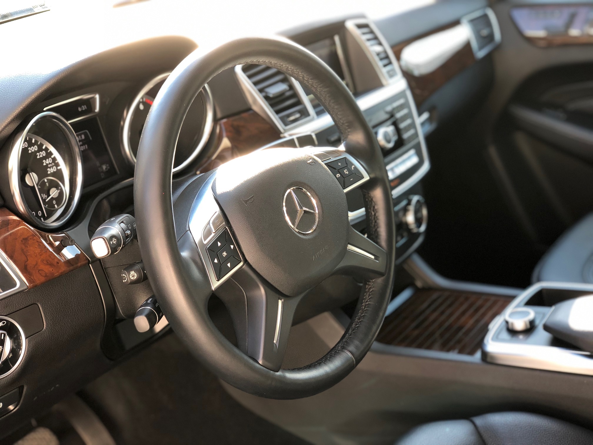 SOLD - 2014 Mercedes-Benz ML350 - Boundary Road Motors